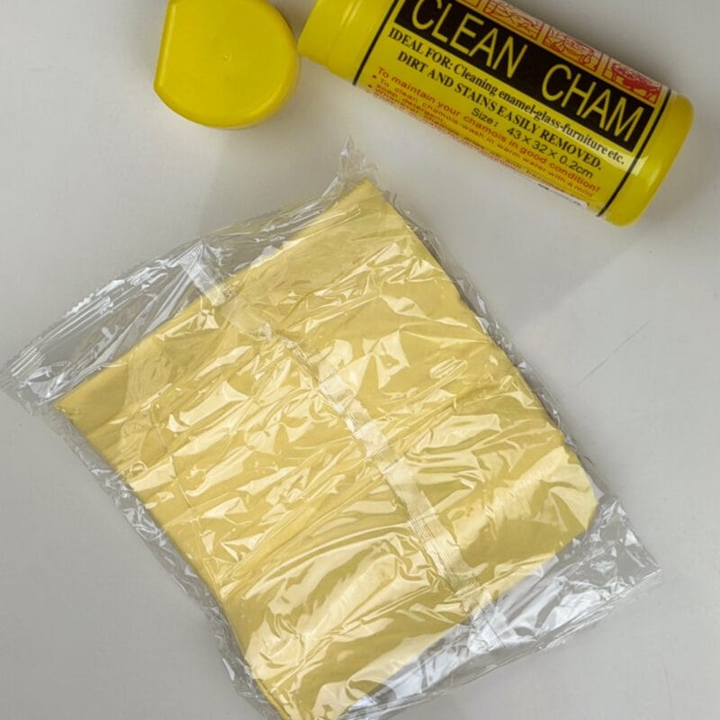 Clean chamois yellow Synthetic – emchem.co.uk